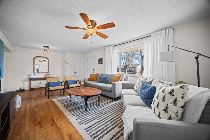 Family & Dog - Friendly Retreat With Fire Pit - Arvada, CO
