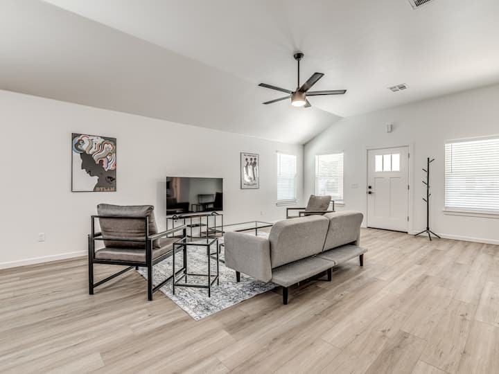 Capitol View Cottage|close To Ou Health & Downtown - Oklahoma City, OK