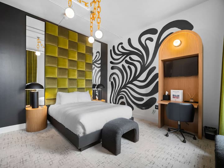 Symons Block Hotel Room 8 - Spokane, WA