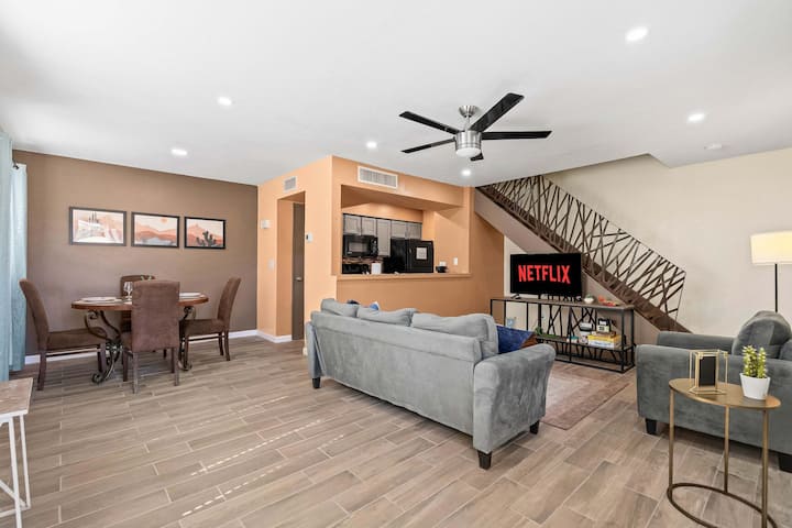 Eastside Tucson Townhouse | Community Pool Access - Tucson, AZ