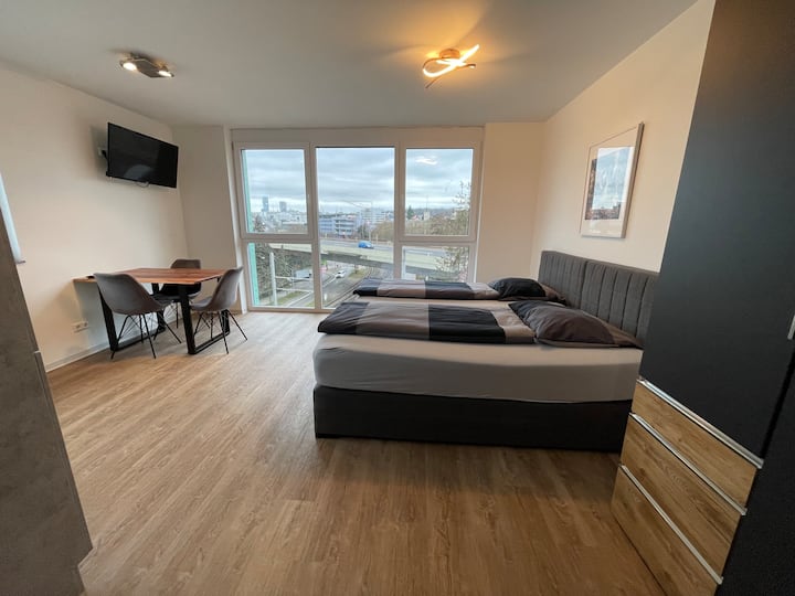 309 Einzimmer-apartment Mit Doppelbett - Stuttgart