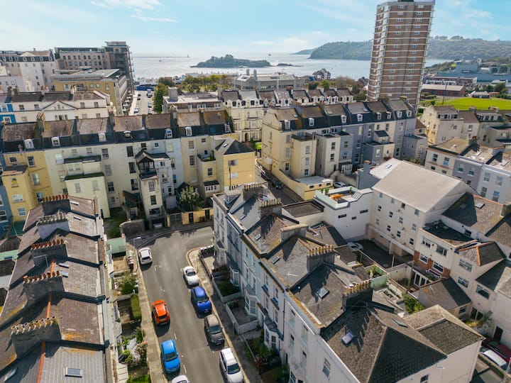 4 Bed - St James’ House By Smart Welcomes - Plymouth