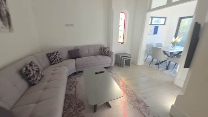 Séjour De Luxe Exceptionnel Avec Justin - Croydon