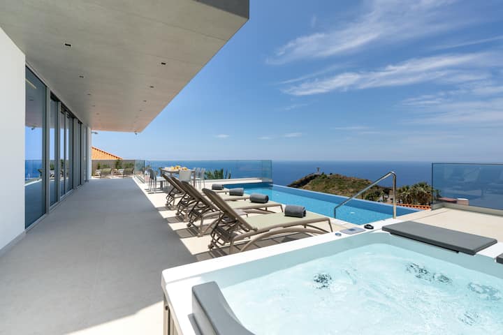 Superb Top Luxury Villa|grandview Cristo Rei - Madeira