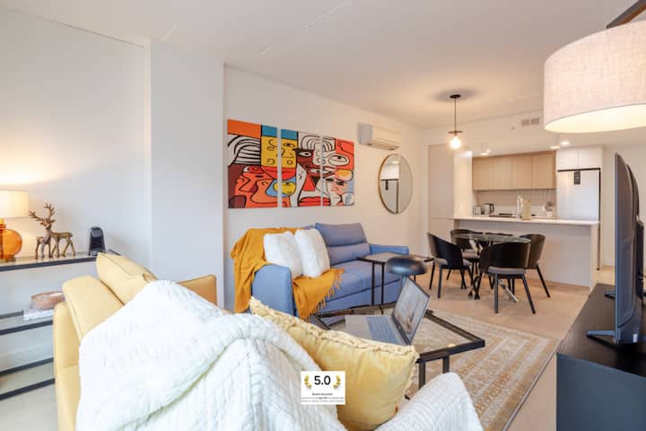 Stylish Living In Mtl | Rooftop Bbq Retreat - LaSalle