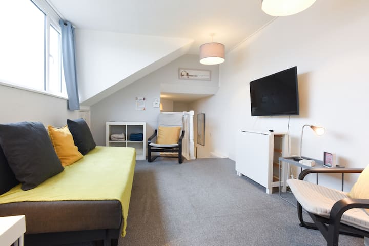 Coastal Charm C – Southsea Retreat! - Portsmouth