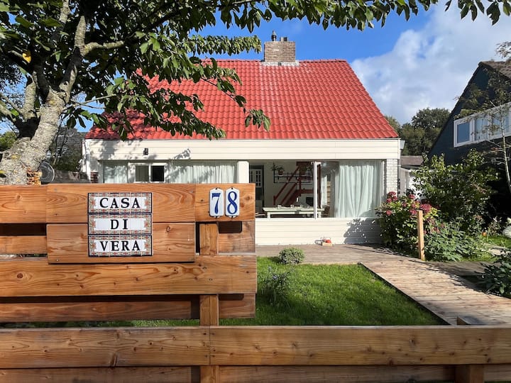 Maison Magnifiquement Rénovée à Noordwijkerhout - Lisse