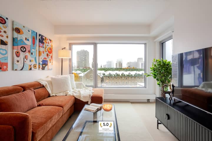 Comfort & Style In Mtl | Free Indoor Parking - LaSalle