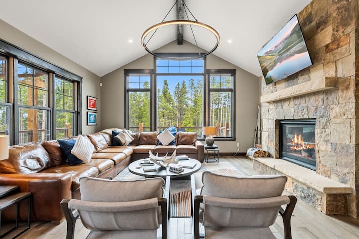 Breckenridge Hideaway | Steam Shower + Hot Tub - Breckenridge, CO