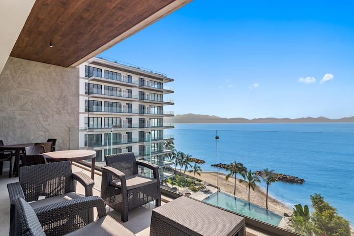 Steps From The Sand:3br Apartment With Ocean Views - Bucerías