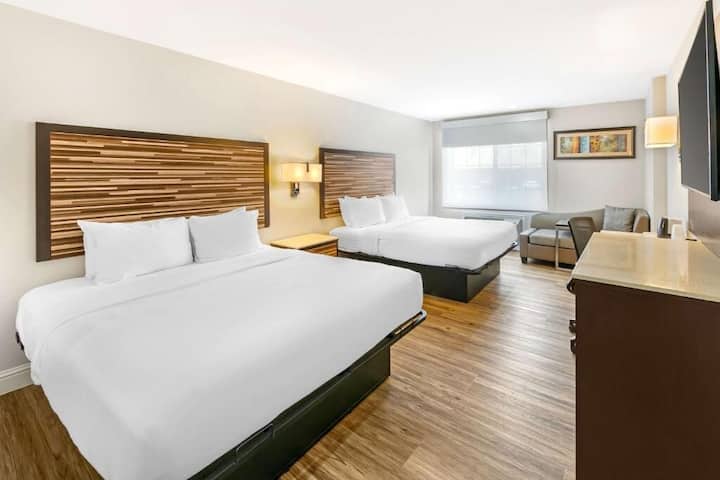 2 Relaxing Rooms – Ideal Place Near Old Sacramento - Sacramento, CA