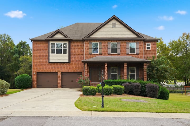 Luxe Mccalla Family Home With Game Room & Yard! - Green Pond, AL