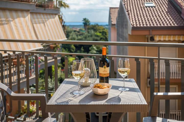 Sicily Sweet Home - Milo