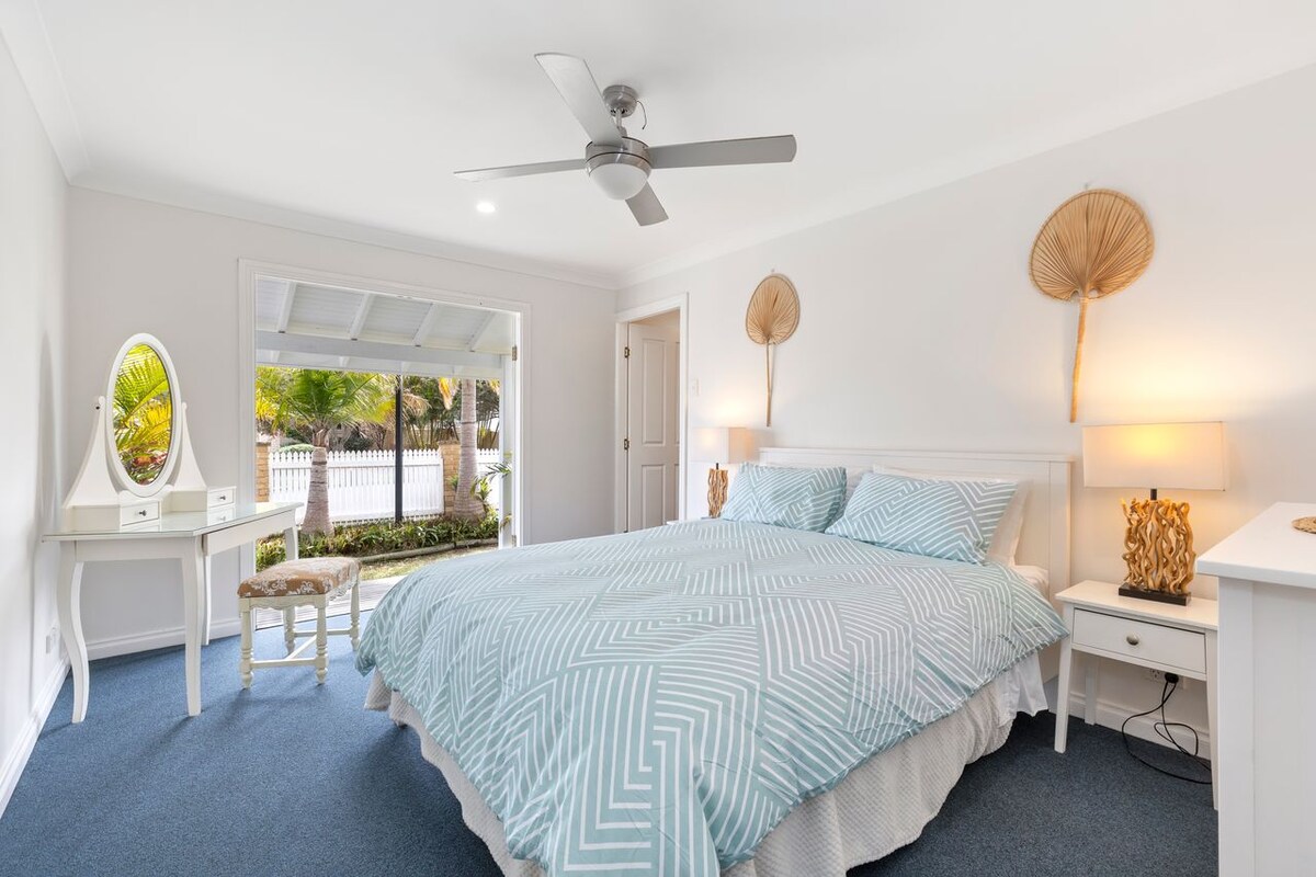 Seascape Cottage – Shelly Beach - Airbnb