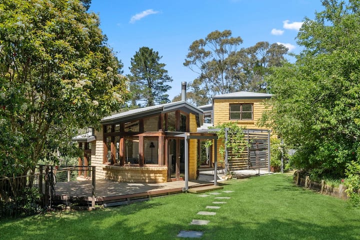 The Mud Brick House - Katoomba