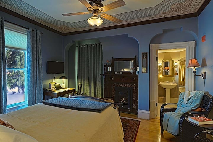 Ash Street Inn 203 - Manchester