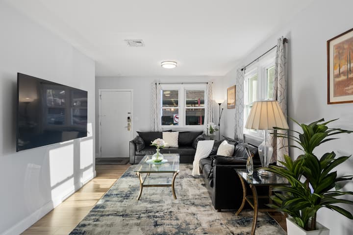 3br Home | Near Medical Center + Minutes To Nyc - Englewood, NJ