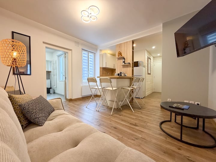 Les Volets Bleus - Chartres