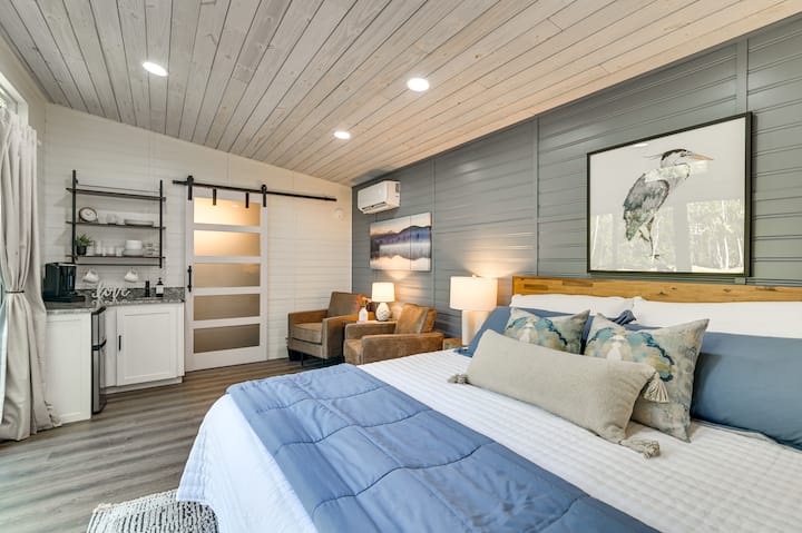 Cozy Couple’s Retreat On Pickwick Lake W/ Hot Tub - Cherokee, AL