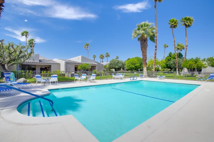 Mtn Views & Outdoor Space: Palm Springs Retreat! - Palm Springs