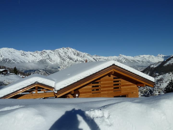 Chalet Veyon, Beautiful Luxury Chalet With View - Martigny