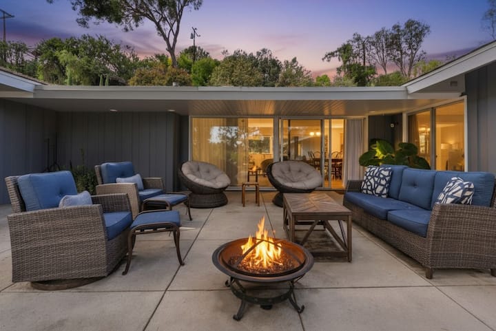 Charming Whittier Home Near Hiking & La - Whittier, CA