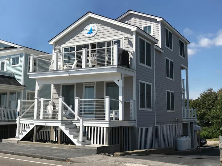 Across The Street From Long Sands Beach - Long Beach, ME