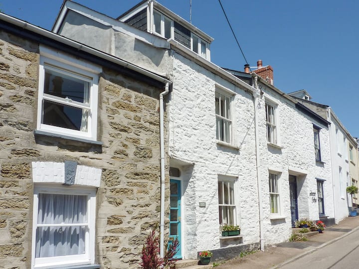 Quarry Cottage - Falmouth