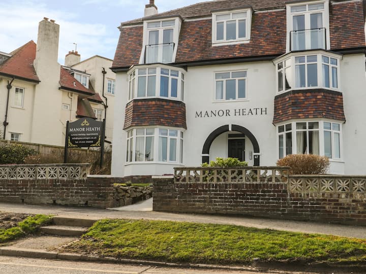 Manor Heath Apartment 3 - Scarborough