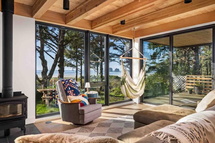 Coho Vista:curated Comfort, High-end Style & Views - Rockaway Beach, OR