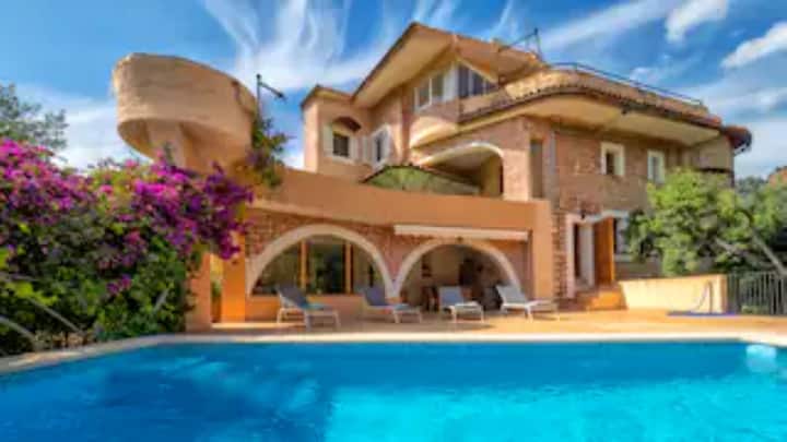 Sol Y Montes - Sóller