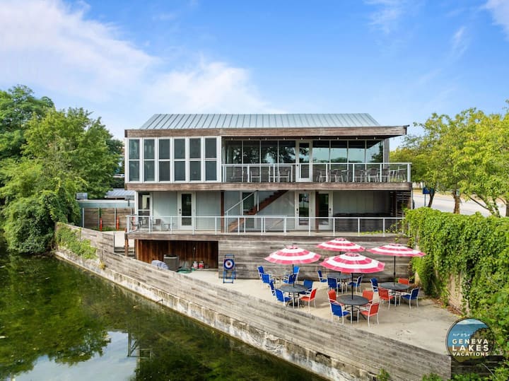 The Downtowner|9br Fun Hub Dwntwn Lg|groups|events - Lake Geneva, WI