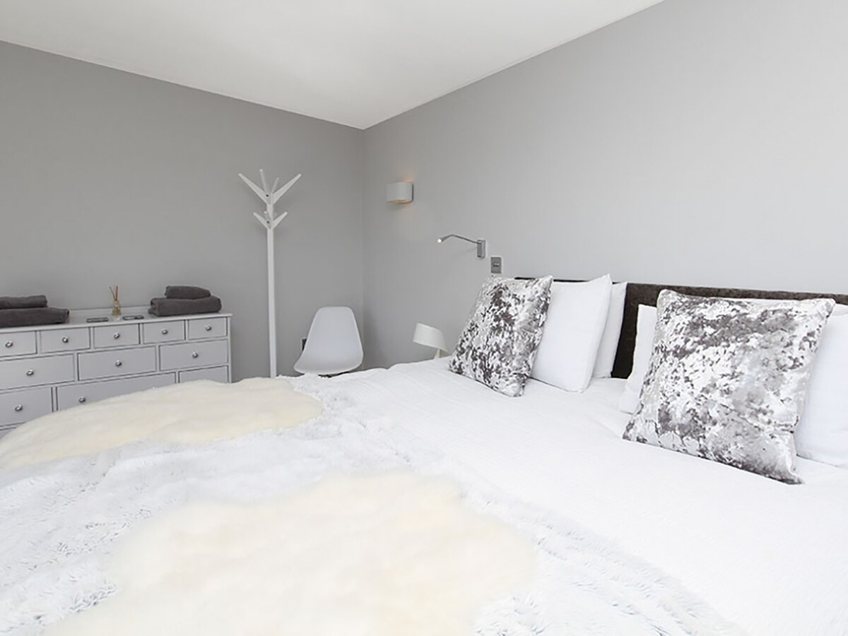 Rhyd Angharad Barns - Airbnb