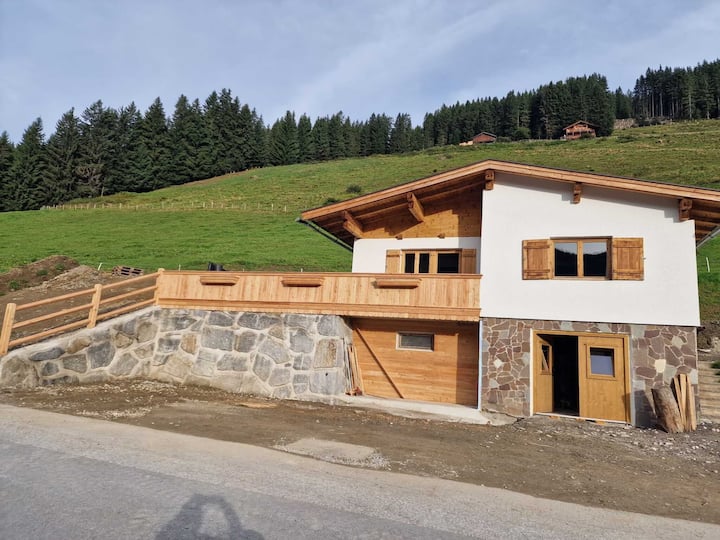 Chalet Rustique Avec Sauna à Proximité Dudomaine - Tyrol