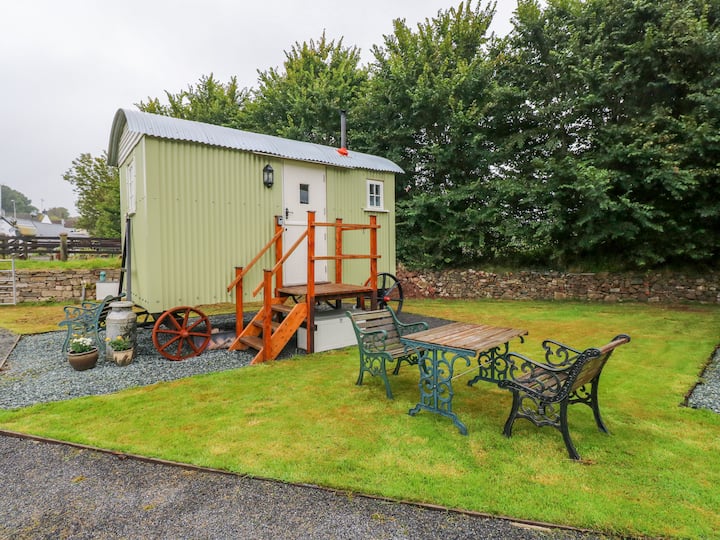 Shepherds Hut - The Hurdle - Haverfordwest