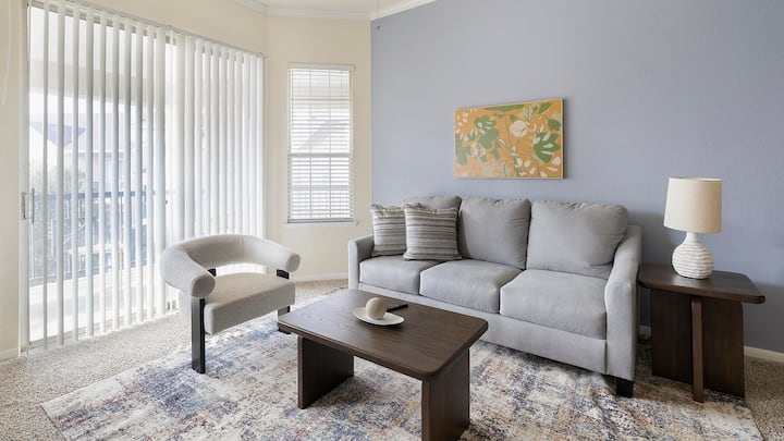 Landing | Beautiful 2bd, Gym, Clubhouse - Lewisville, TX