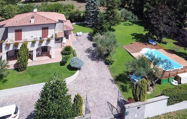 Gorgeous Home In Montefiascone - Viterbo