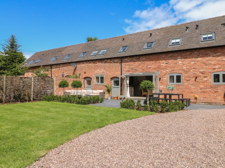 Upper Barn - Uttoxeter