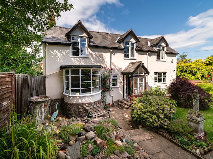 Eleri Cottage - Worcester