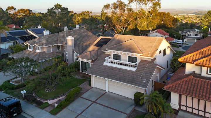 Hilltop Escape In Carmel Valley - Del Mar, CA