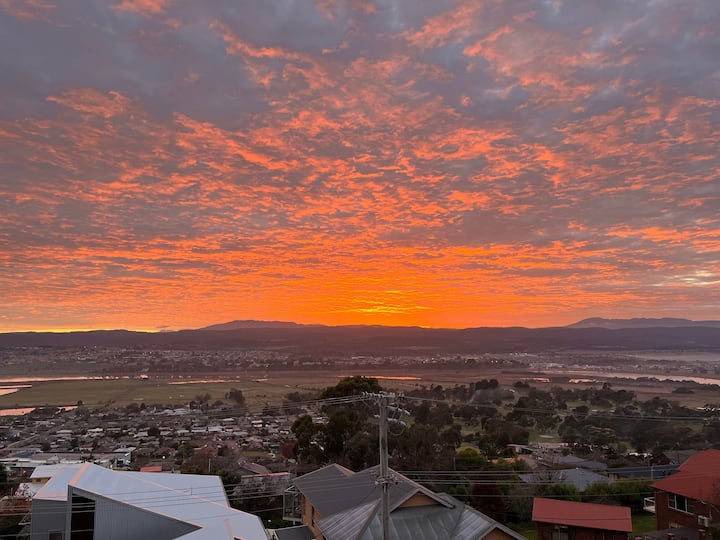 Tamar Riverside Views Retreat - Launceston