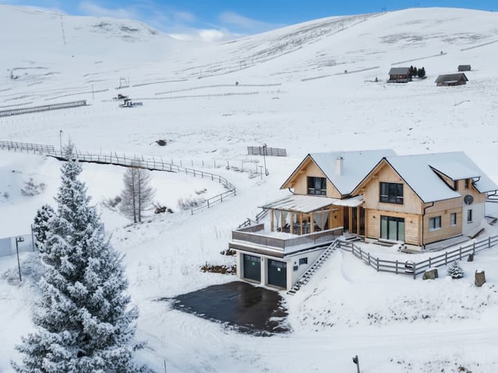 Deux Chalets Luxe Ski-in/ski-out Avec Sauna - Autriche