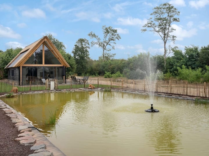 Séjour En Lodge Moderne Avec Vue Sur L'étang - Turnhout