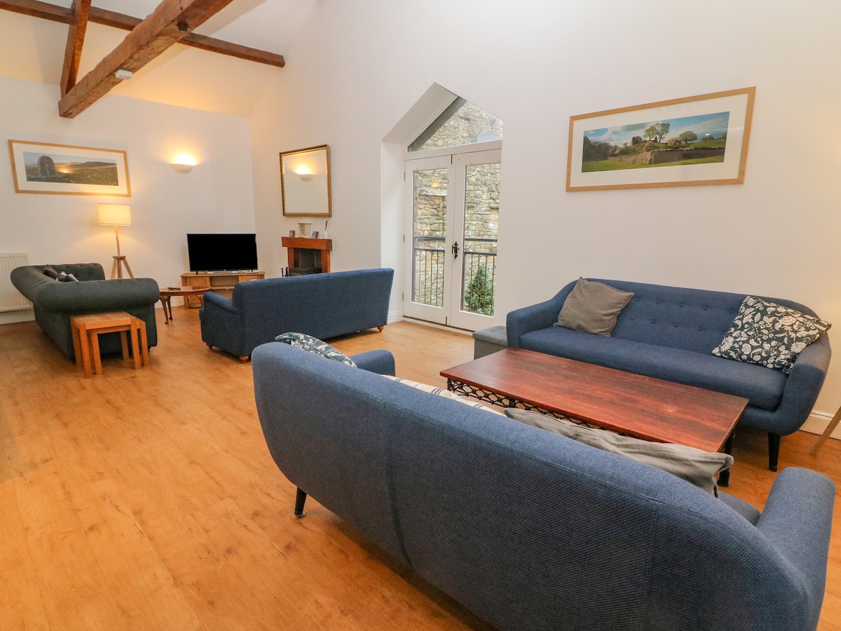 Clover Cottage - Houses for Rent in Westmorland and Furness, England ...