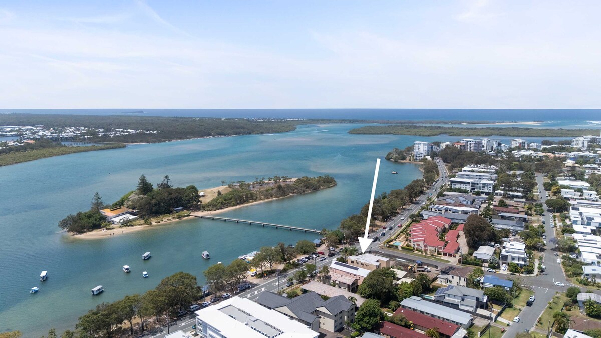 Chambers River Waterfront Retreat - Airbnb