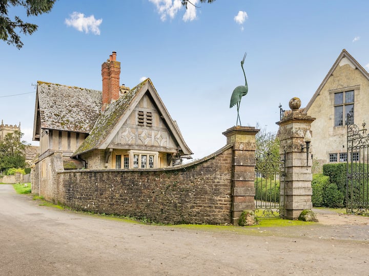 The Lodge - Uk48246 - Shaftesbury