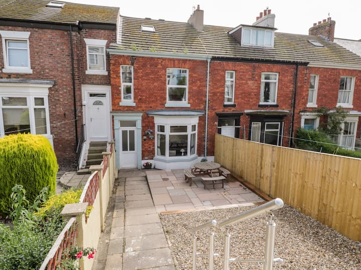 Harbour Hideaway - Whitby