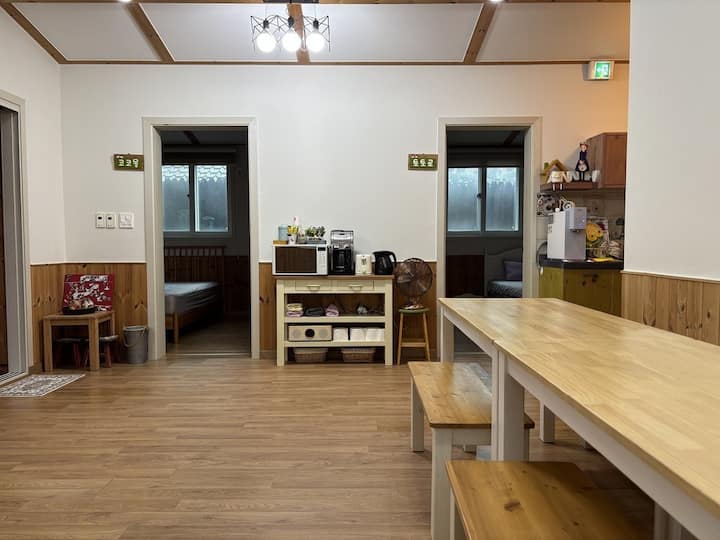 #한옥마을 #경기전 #향교 #남부시장 집전체독채 - 全州