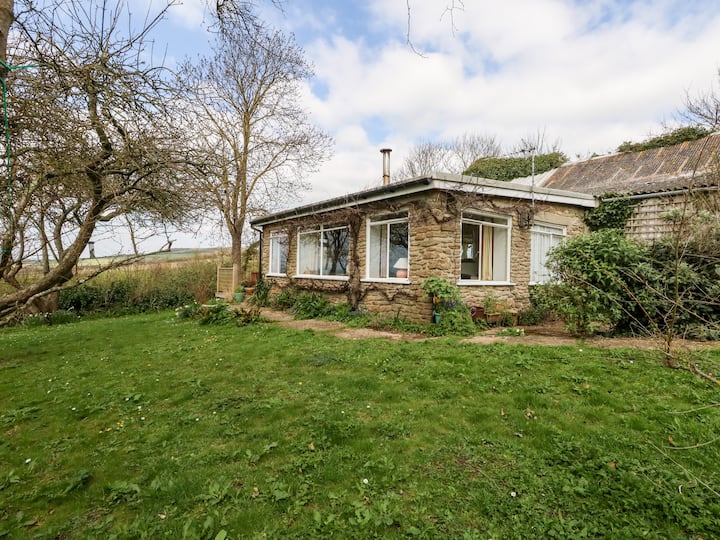 Eweleaze - Burton Bradstock