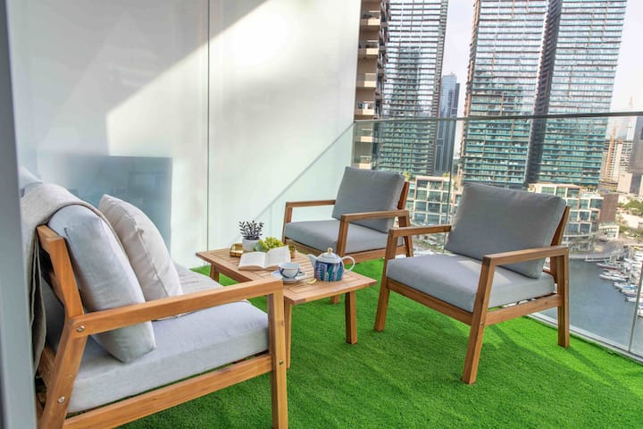 Elegant 1br W/ Iconic Marina Views - Dubai Marina - Dubaï